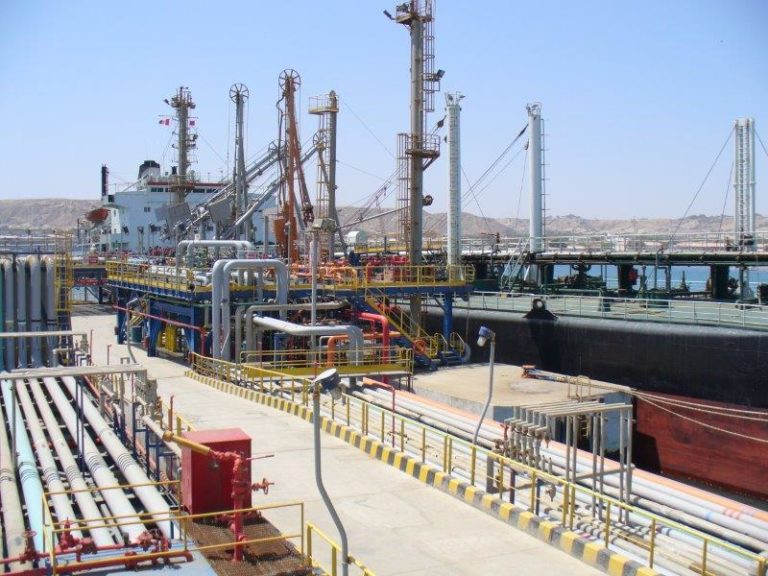 Crude-oil-tanker-loading | Haney Energy Advisors